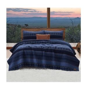 FRYE AND CO. | Bedding | Frye 4piece Quilt Set Upper Mesa Falls | Poshmark